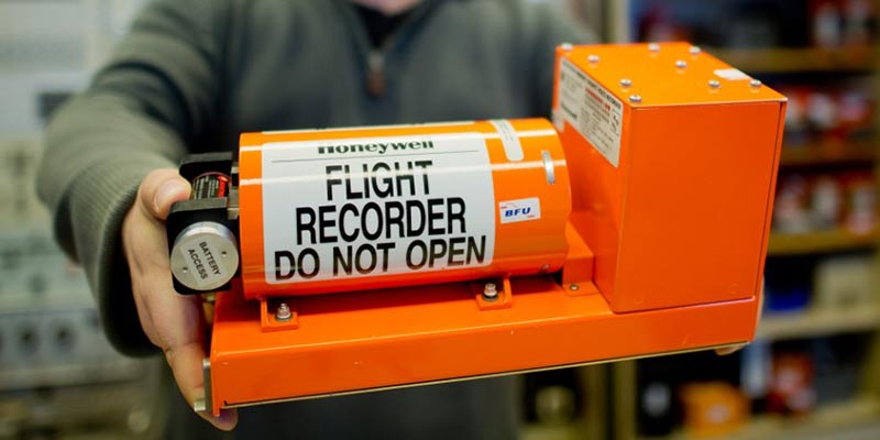 Explainer / The role of black boxes in air crash investigation ...