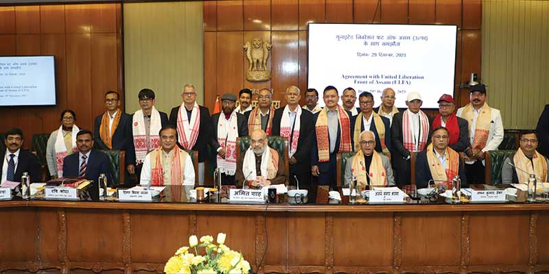 ULFA faction signs peace accord with Centre, Assam